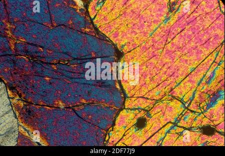 Dunite, intrusive igneous rock Stock Photo - Alamy