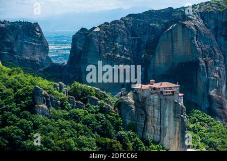 Greece, Thessaly, Penea valley, Kalambaka, Orthodox monasteries of ...
