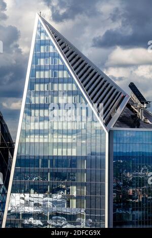An Elevated View Of The Scalpel Building, City of London, London, UK ...