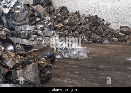 Aluminum engines, gearbox and transmission parts for recycling. Scrap ...