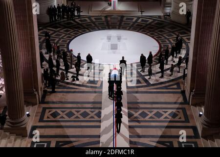 The coffin of World War I fighter Maurice Genevoix is carried inside ...