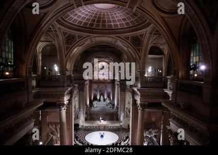 The coffin of World War I fighter Maurice Genevoix is carried inside ...