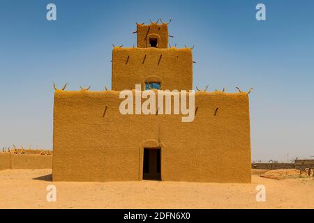 Traditional house, loam construction, Agadez, Niger Stock Photo - Alamy