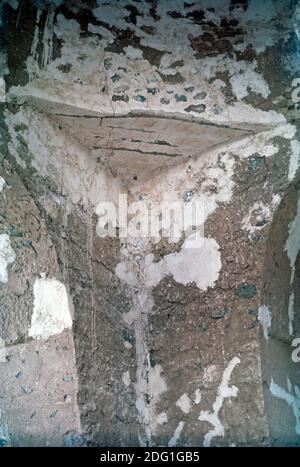 corbeled zone of transition, Bazeh Khur Parthian chahartaq Fire Temple ...