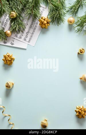 Music notes with Christmas decorations on light table Stock Photo - Alamy