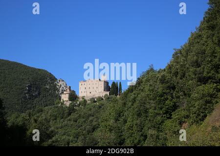 Castle on the hills of Umbria, Italy Stock Photo - Alamy