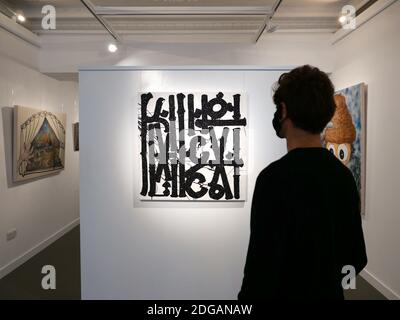 Retna ( Marquis Lewis ) the internationally nenowned street artist ...