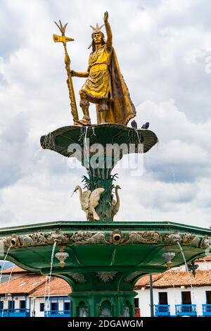 Statue of the Inca Pachacutec at the main square, Aguas Calientes ...