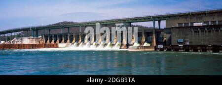 Chickamauga Dam, Tennessee River, Chattanooga, Tennessee , Dams ...