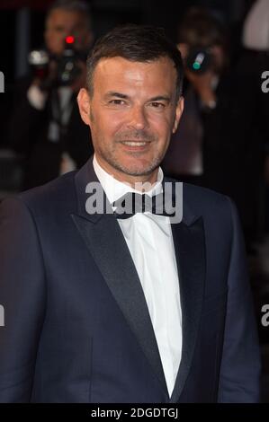 Director Francois Ozon leaving the red carpet of 'Amant Double (L'Amant ...