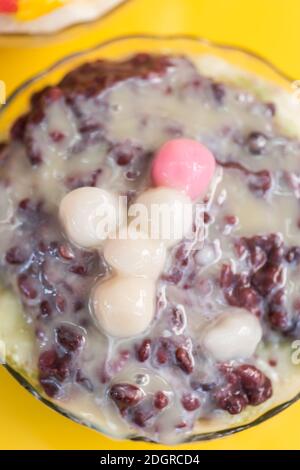 Azuki bean shaved ice Stock Photo - Alamy