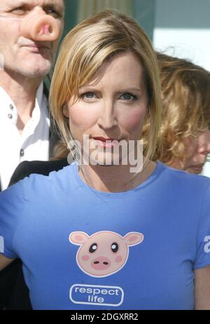Heather Mills attending an anti farrowing pig crate campaign outside ...