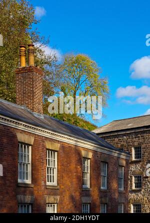 Factory buildings at Cromford Mill the world's first water powered ...