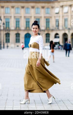 Street style, Anna Ivchenko arriving at Schiaparelli Fall-Winter 2017 ...