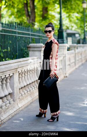 Street style, Anna Ivchenko arriving at Jean-Paul Gaultier Fall-Winter ...