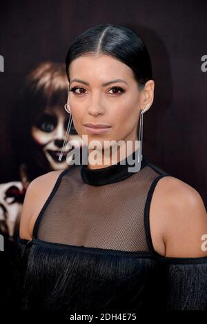 LOS ANGELES, CA. August 07, 2002: Actress JENNIFER ANISTON & actor ...