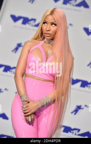 Nicki Minaj attends the 2017 MTV VIDEO MUSIC AWARDS at The Forum in ...