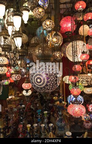 Colorful lanterns in Istanbul Grand Bazaar Stock Photo - Alamy