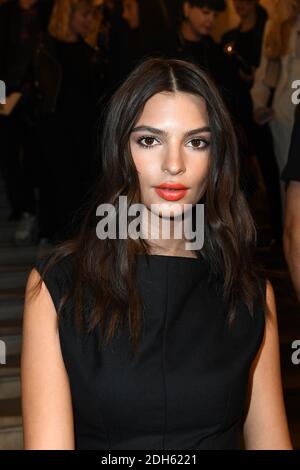 Emily Ratajkowski attending the Jacquemus Fashion Show during Paris ...