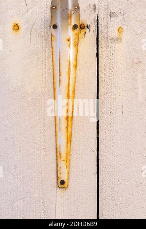 Rusty metal bracket Stock Photo - Alamy