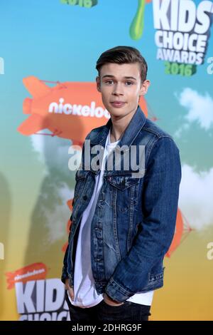 Benjamin Lasnier attends Nickelodeon's 2016 Kids' Choice Awards at The ...