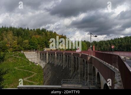 Lake Robertville near the belgium castle Reinhardstein Stock Photo - Alamy