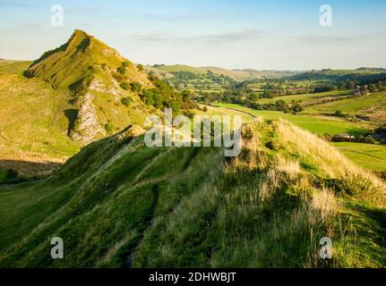 View from Chrome Hill along the Dragon's Back ridge to Parkhouse Hill ...