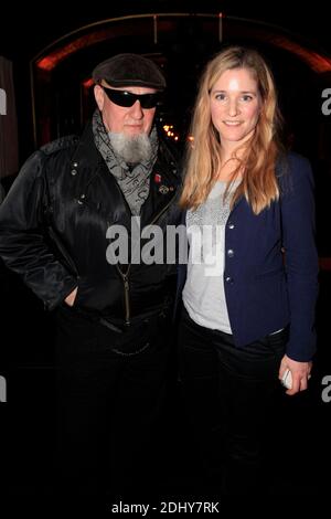 Natacha Regnier et son compagnon Alex Jaffray lors de la Premiere de ...