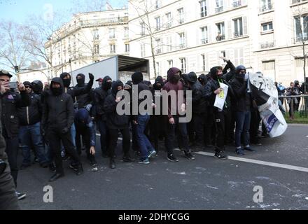 Students demonstrate against the labour reform called El Khomri law in ...