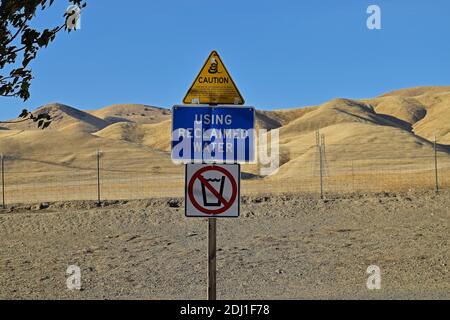 signs at rest stop along I-5 freeway in California Stock Photo - Alamy