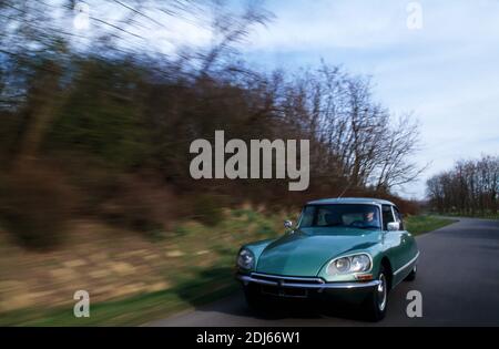 Citroën DS 23 H Pallas ‘Injection Electronique Stock Photo - Alamy