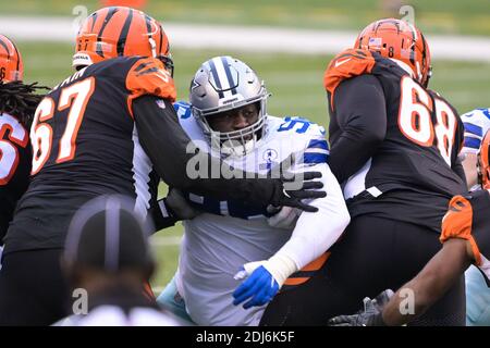 North defensive tackle Neville Gallimore of Oklahoma (90) participates ...