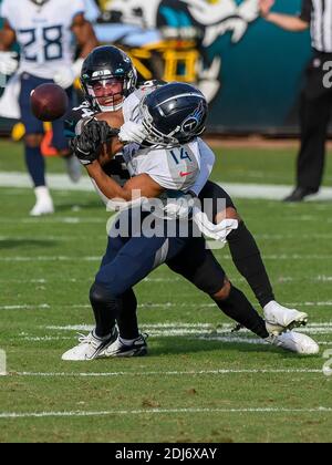 Tennessee Titans wide receiver Kalif Raymond plays against the ...