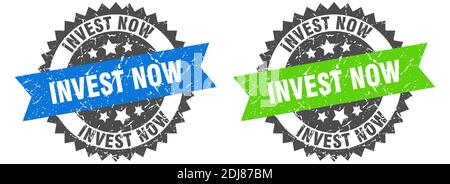 invest now grunge stamp set. invest now band sign Stock Vector Image ...