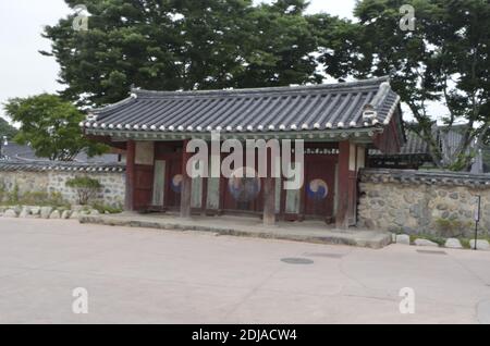 Traditional gate with Tricolored Taegeuk signs in Gyeongju, Korea Stock ...