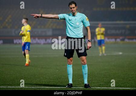 LEEUWARDEN, NETHERLANDS - DECEMBER 12: referee Richard Martens during ...