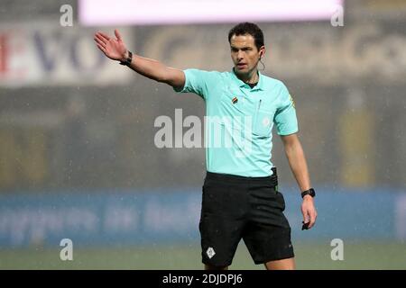 LEEUWARDEN, NETHERLANDS - DECEMBER 12: referee Richard Martens during ...