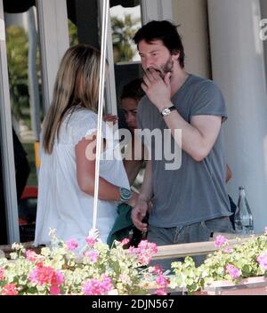 Exclusive!! Keanu Reeves and two female lunch dates dine outside at ...