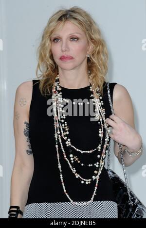 Courtney Love Fashion Week Ready to Wear Spring/Summer ChanelOutside ...