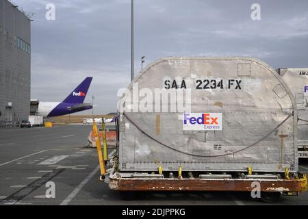 General view of the FedEx European Hub at Paris-CDG airport in Roissy ...