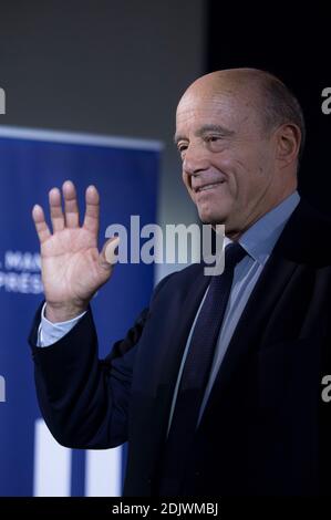 Alain Juppe , mayor of Bordeaux, delivers a speech at the Bordeaux's ...