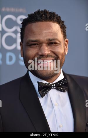 Anthony Anderson attends the 22nd Annual Critics' Choice Awards held at ...