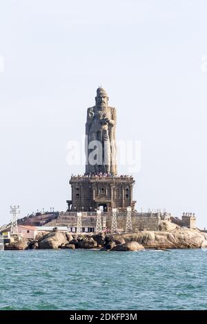 Statue of Tamil poet and philosopher Thiruva'l'luvar. SOAS, UCL ...