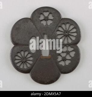 Tsuba (Japan); iron [tetsu] Stock Photo - Alamy