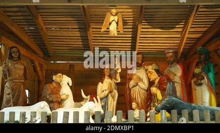 Bethlehem hand carved from wood figures, life size nativity creche big ...