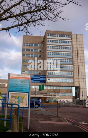 Southend Hospital, Main Sign Stock Photo - Alamy