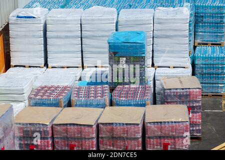 Pallets of bottled water UK Stock Photo - Alamy