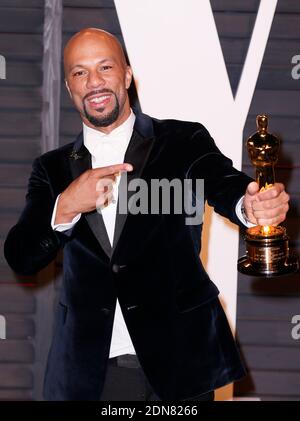 22 February 2015 - Beverly Hills, California - Kelly Preston. 2015 ...