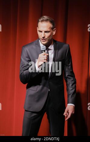STEPHANE CHATELAIN (NORD PAS DE CALAIS) 1ER DAUPHIN - ELECTION MISTER FRANCE 2015 AU THEATRE LA ...