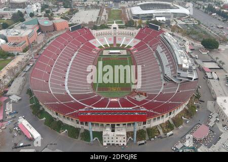 A general view of California Memorial Stadium on the campus of ...